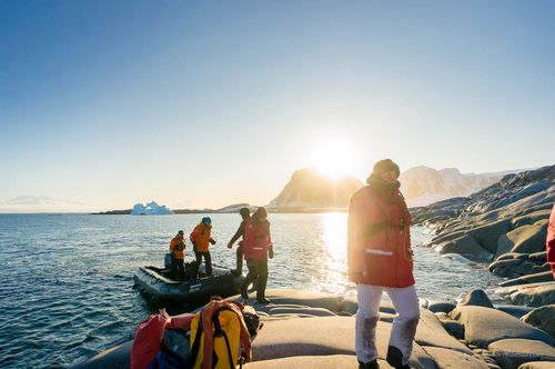 Polartours | Antarctic & Arctic Cruises Specialist