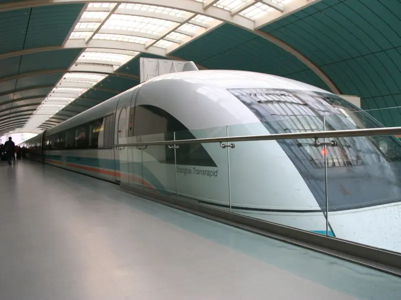 Transrapid de Shanghai : transport à grande vitesse par Maglev en Chine