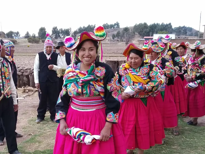 Tourism creates income and employment for communities at the shore of ...
