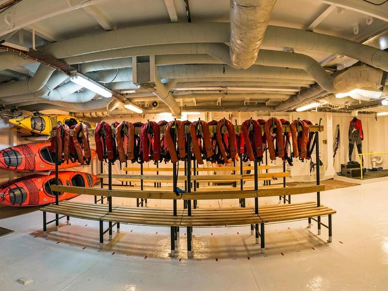 What's a Mud Room? | Polartours