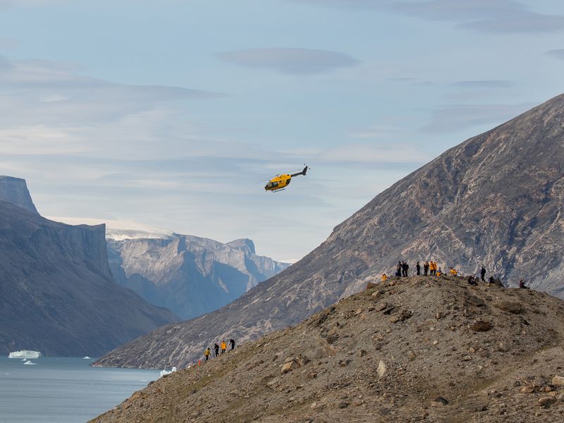 Ultramarine: Greenland Explorer: Sail and Soar the Alpine Arctic ...