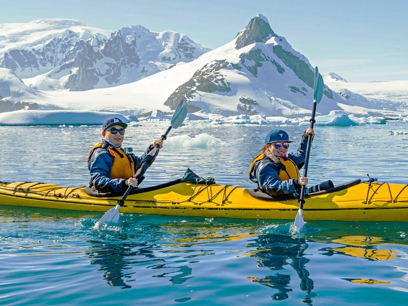 What activities can I expect on a Polar Cruise? | Polartours